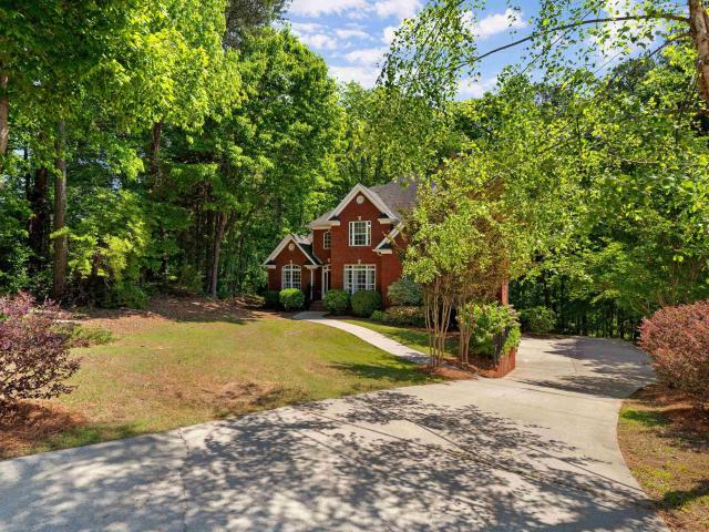 409 Pin Oak Circle