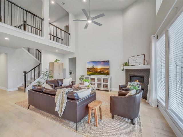 409 Piney Rocks Lane