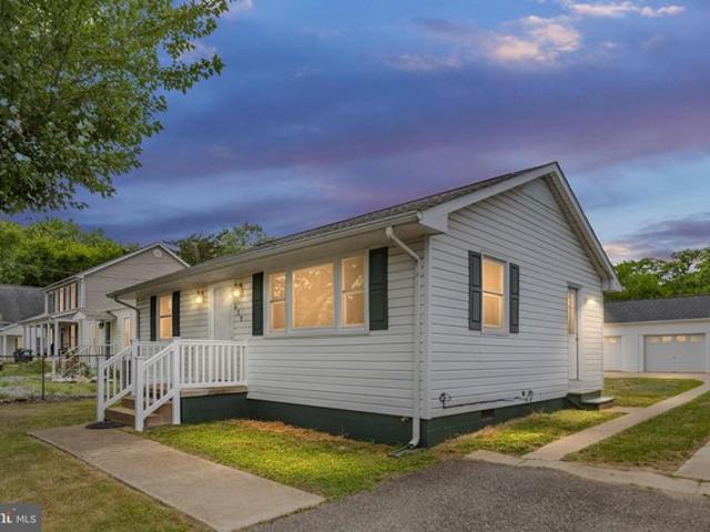 409 Pratt St, Fredericksburg, VA 22405