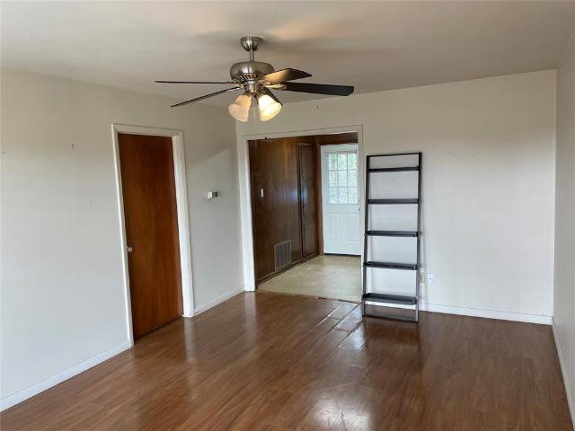 409 Royal St, Unit 5, Athens, TX 75751 | MLS #21257 | Compass