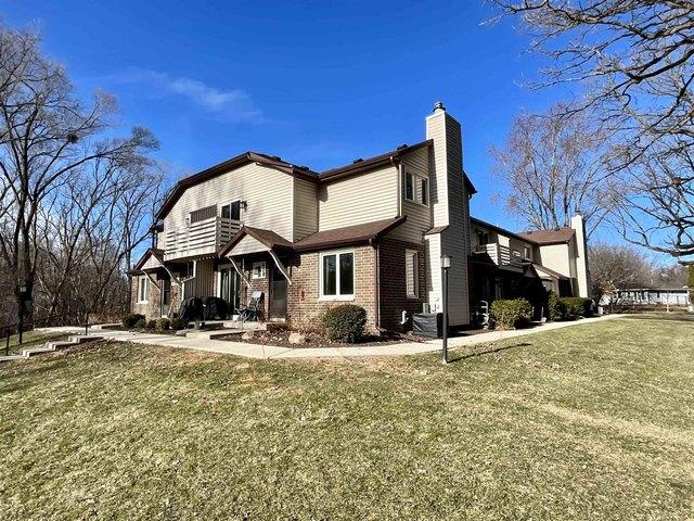 409 Roby Rd, Stoughton, WI 53589