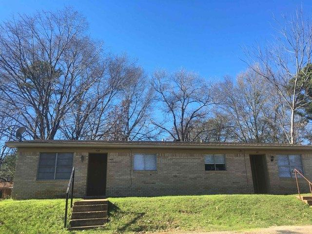 409 Rockwood Ln, Longview, TX 75604