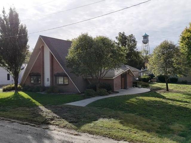 409 Republic St, Courtland, KS 66939
