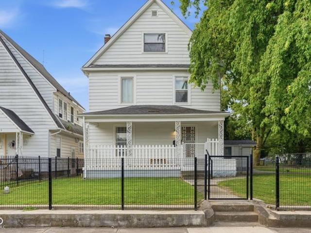 409 W 7th St, Anderson, IN 46016