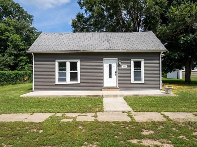 409 W Carter St, Stanford, IL 61774