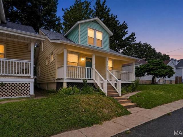 409 W Holden Ave, Saint Louis, MO 63125