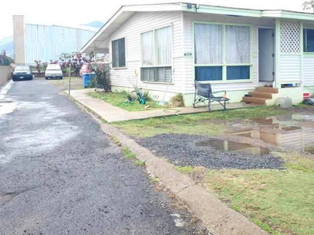 409 Waiehu Beach Rd, Wailuku, HI 96793