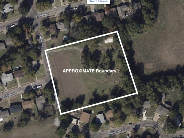 409 Wanda Dr, Sherman, TX 75090