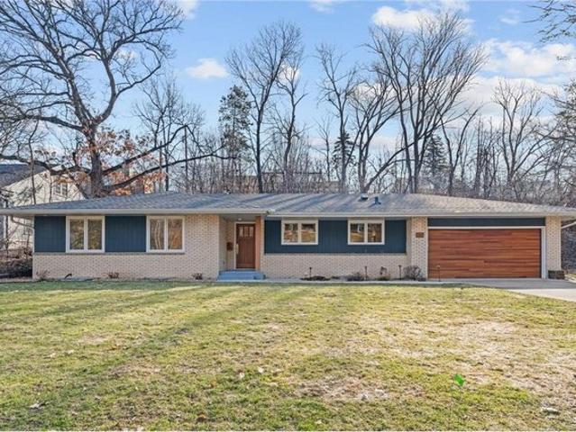 409 Westwood Dr S, Golden Valley, MN 55416