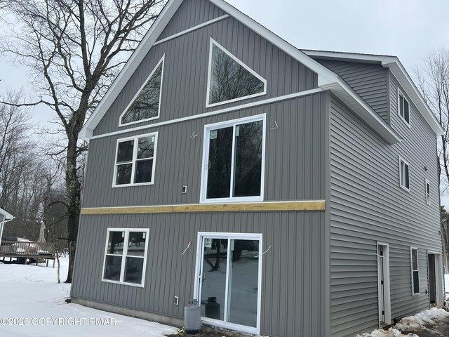 409 Towamensing Trl, Albrightsville, PA 18210