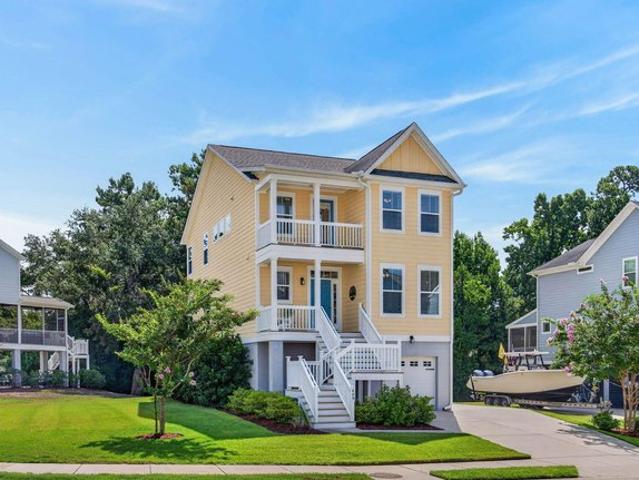409 Topsail Ct, Charleston, SC 29492