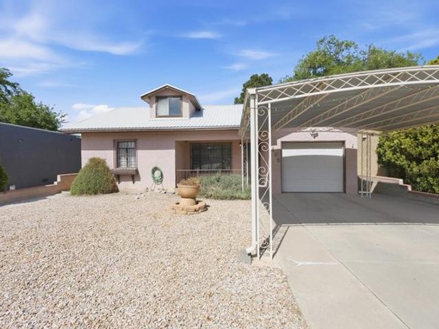409 Valencia Dr NE, Albuquerque, NM 87108