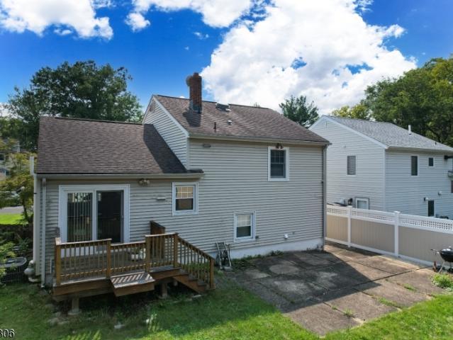 409 Victor St