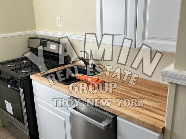 40 102nd Street 2 Bedroom Apartment for Rent at 40 102nd St, Troy, NY 12180
