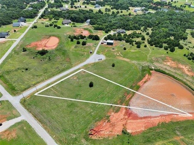 40 201st St, Purcell, OK 73080