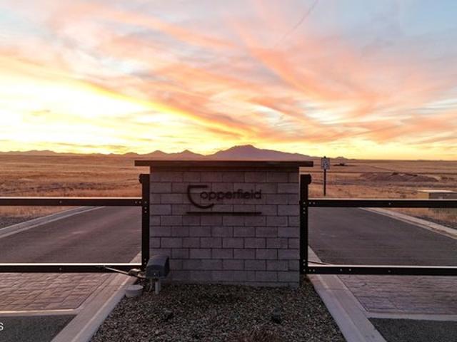 40 2 N Addax Dr, Prescott Valley, AZ 86315