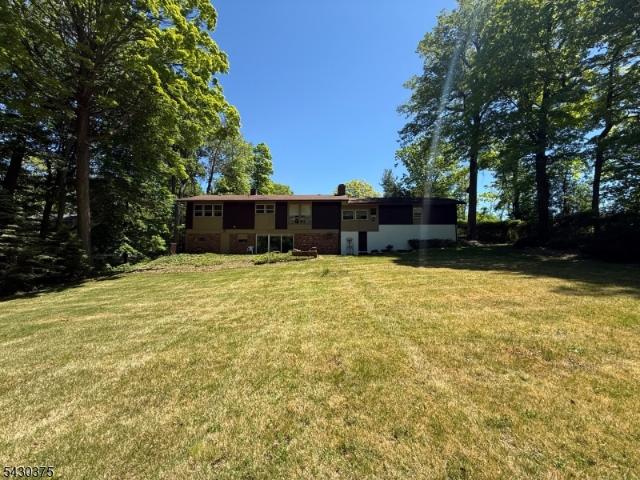 40 Valleyview Rd