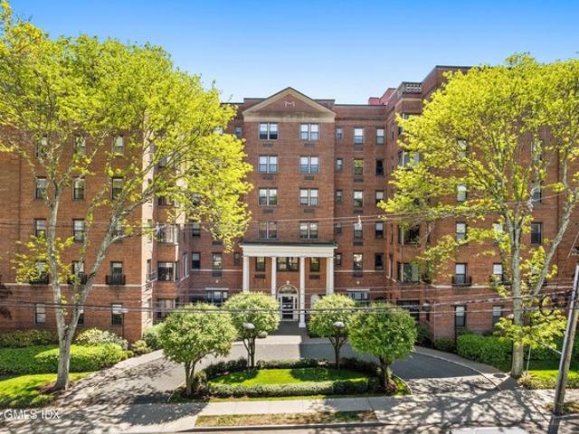40 W Elm St Apt 2M, Greenwich, CT 06830