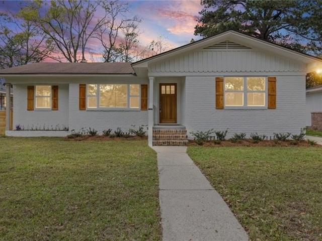 40 Lourando Dr W, Mobile, AL 36606