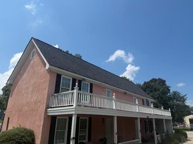 40 W Rigby Street