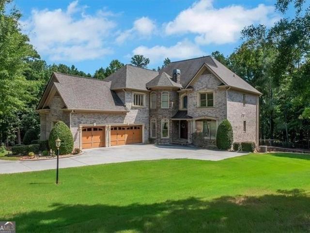 40 Waterside Pl, Oxford, GA 30054