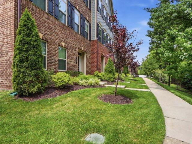 40 Wedge Way # 7