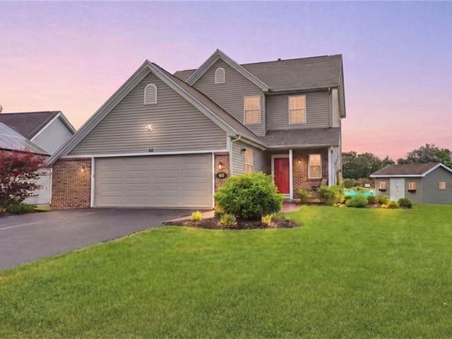 40 Wind Way Cir, Rochester, NY 14624