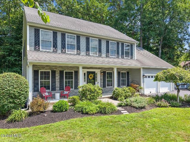 40 Willow Drive