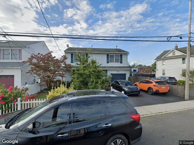 40 Wood St, Keansburg, NJ 07734