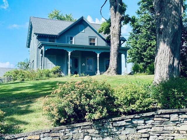 40 Young America Rd, Germantown, NY 12526