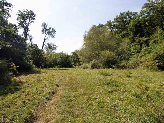 40 Acres County Hwy H