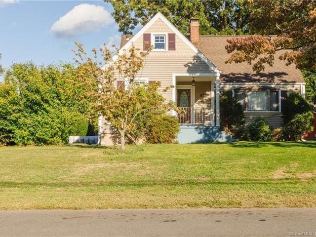 40 Acton Rd, Bridgeport, CT 06606