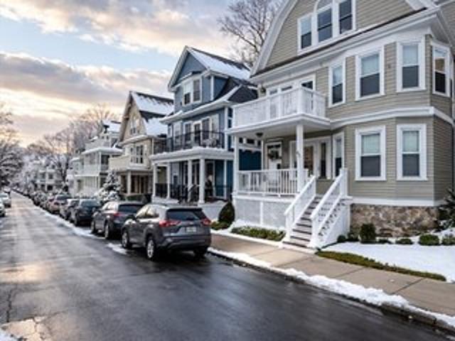 40 Alpha Rd Unit 2, Boston, MA 02124