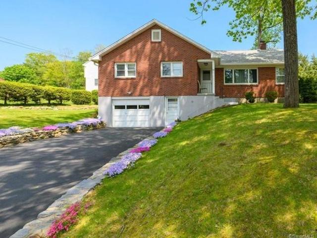 40 Alvord Park Rd, Torrington, CT 06790