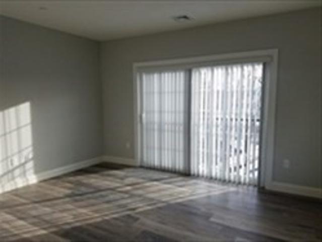 40 Ames Ave, Unit 305, Canton, MA 02021 | MLS #73499 | Compass