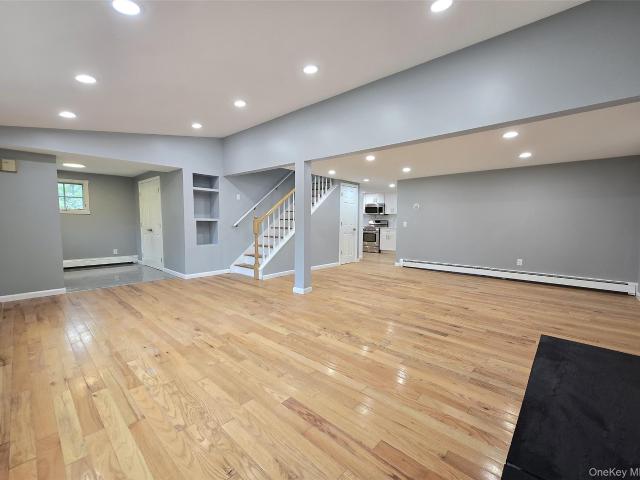40 Aster Avenue