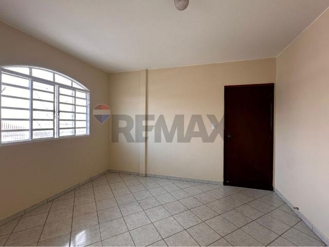 40 Área Útil Apartamento Alugar, 1 Dormitórios localizado em QNC 5 LOTE 12, 302, Taguatinga Norte, Taguatinga, Distrito Federal, 72115550 | Brasil