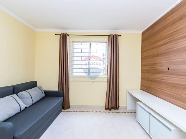 40 Área Útil Apartamento Alugar, 2 Dormitórios localizado em Avenida Comendador Franco, 8340, Uberaba, Curitiba, Paraná, 81560001 | Brasil