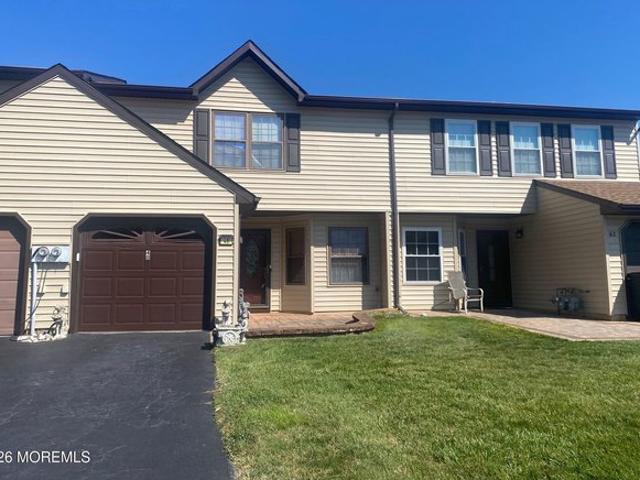 40 Atlantis Ter, Freehold, NJ 07728