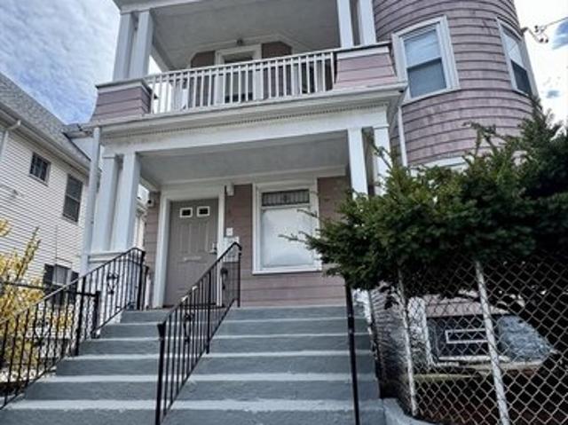 40 Barry St, Boston, MA 02125