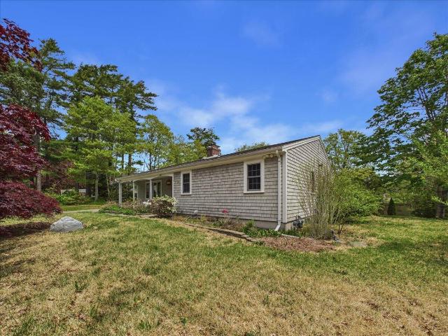 40 Bennets Neck Drive