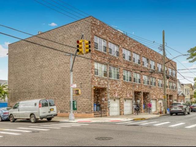 40 bedroom, Brooklyn NY 11207 77348556