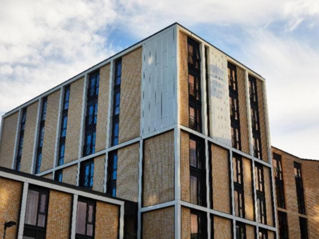40 Bedroom Shared Living/roommate Edinburgh Edinburgh LS90563952