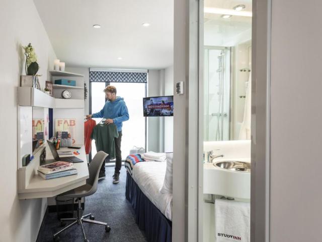 40 Bedroom Shared Living/roommate Nottingham Nottingham LS90561721