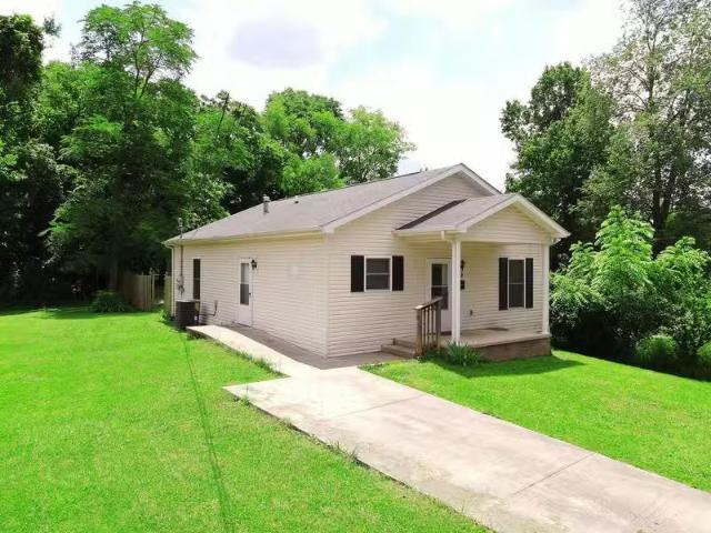 40 Bell Street, Monticello, KY 42633 647765187