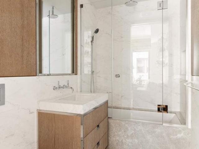 40 Bleecker Street, Unit 6C
