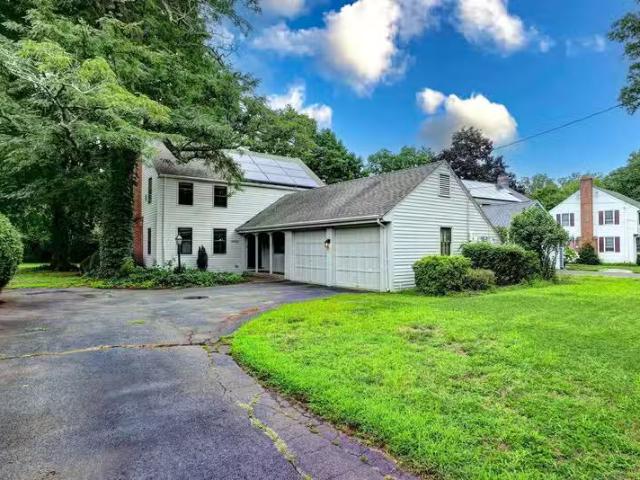 40 Braeburn Road, West Hartford, CT 06107 656850740