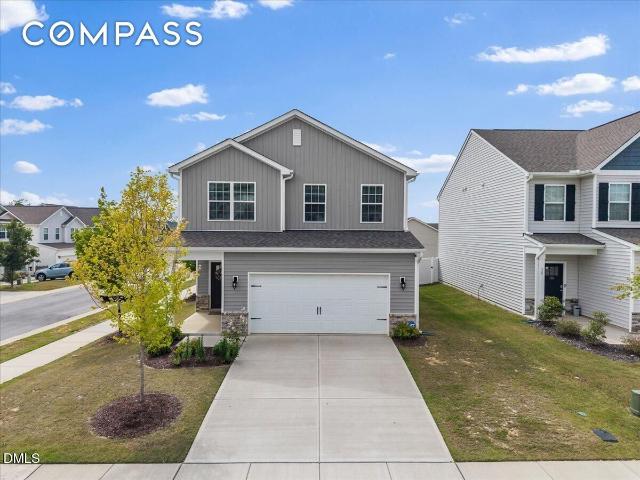40 Branch Wood Dr, Fuquay Varina, NC