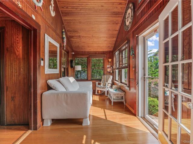40 Bungalow Ln, Ocean Beach, NY 11770 | MLS #993242 | Compass