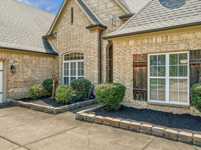 40 burton place dr